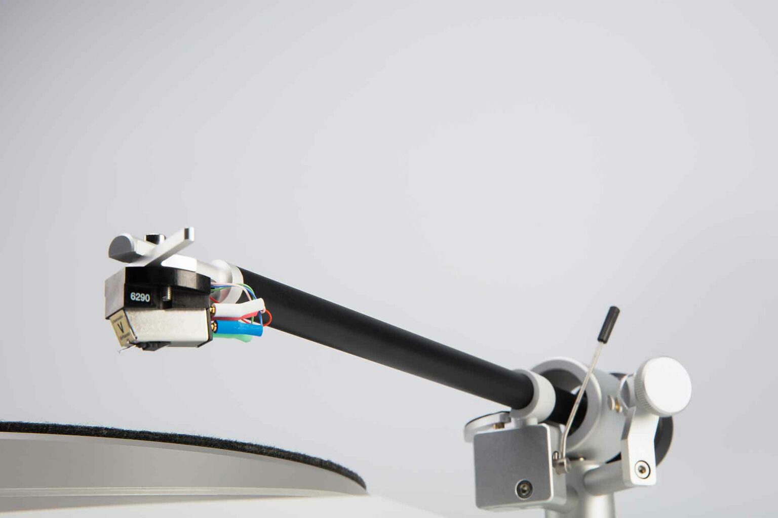 Marantz TT-15SA Audiophile Turntable Reviewed