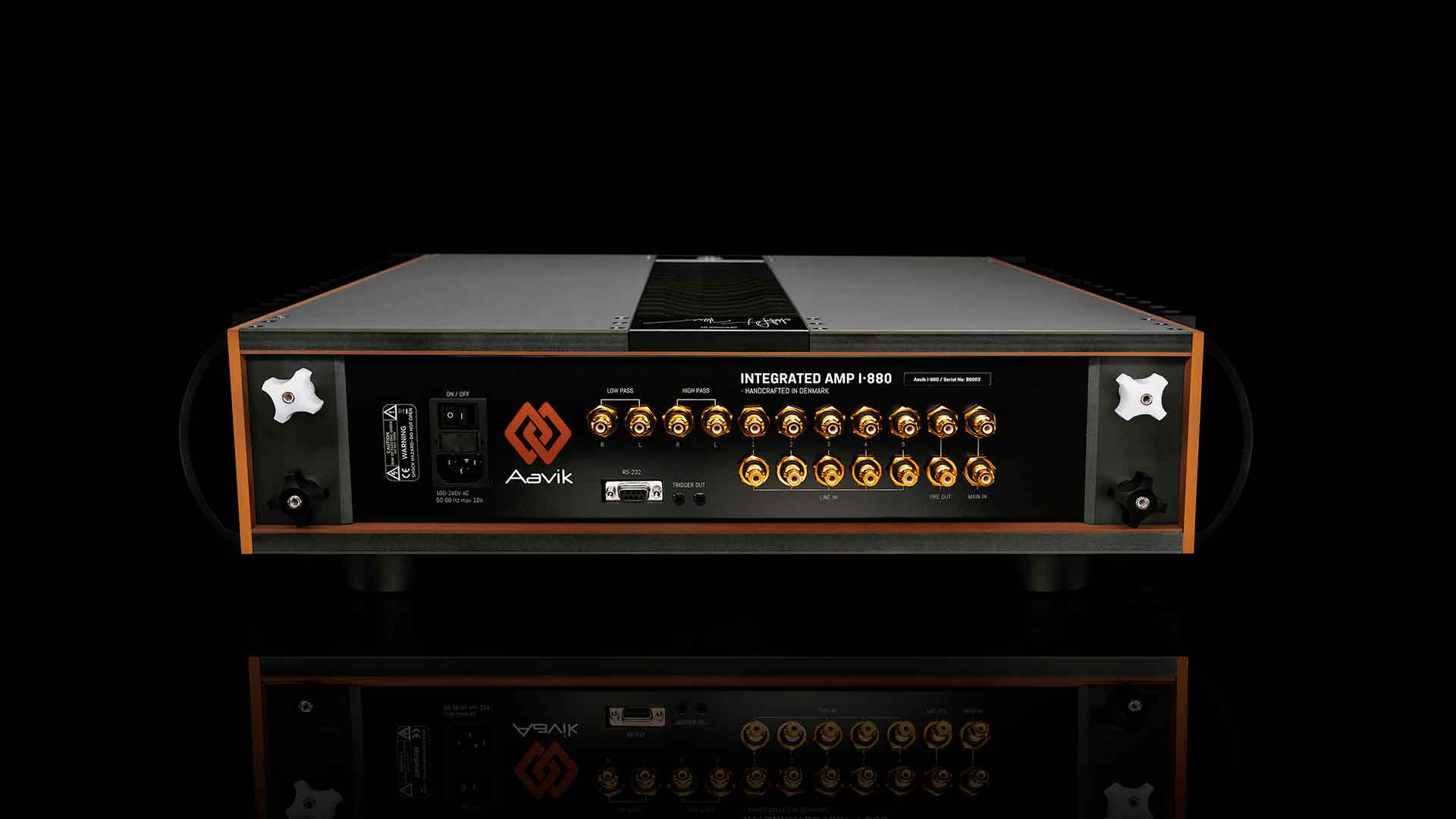 AAVIK new amps introduced