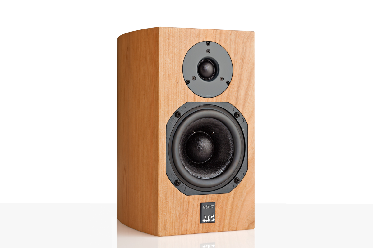ATC SCM7 v.3 Bookshelf Loudspeakers Reviewed