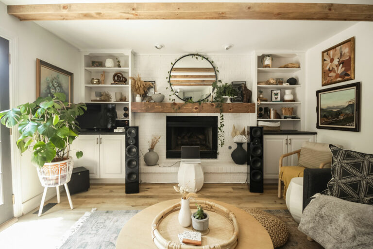 SVS Prime Pinnacle Floorstanding Loudspeakers Reviewed