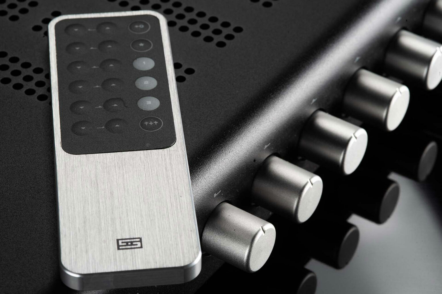 Schiit Loki Max Audiophile EQ Reviewed