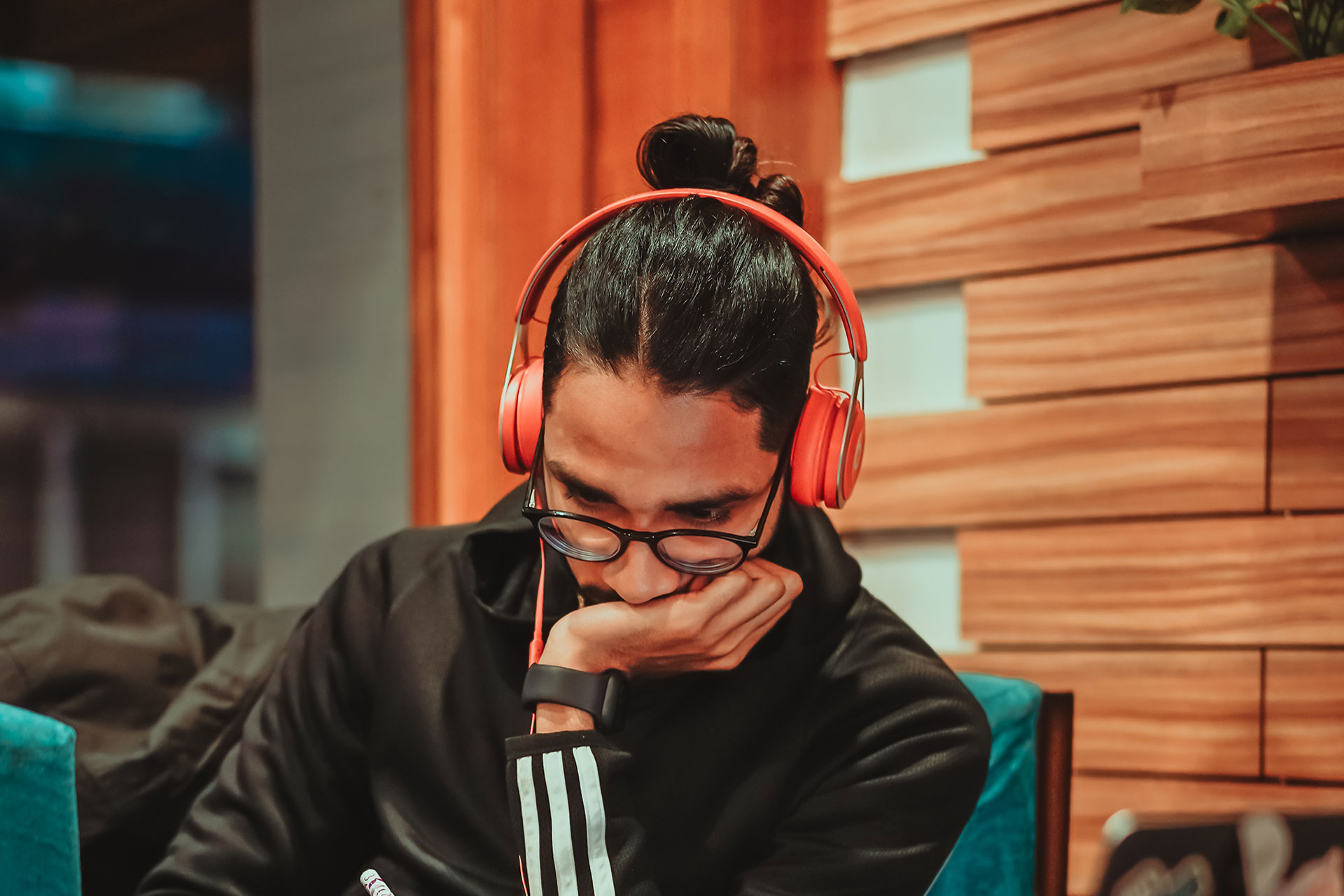 Audiophiles can join the club if they have earbuds