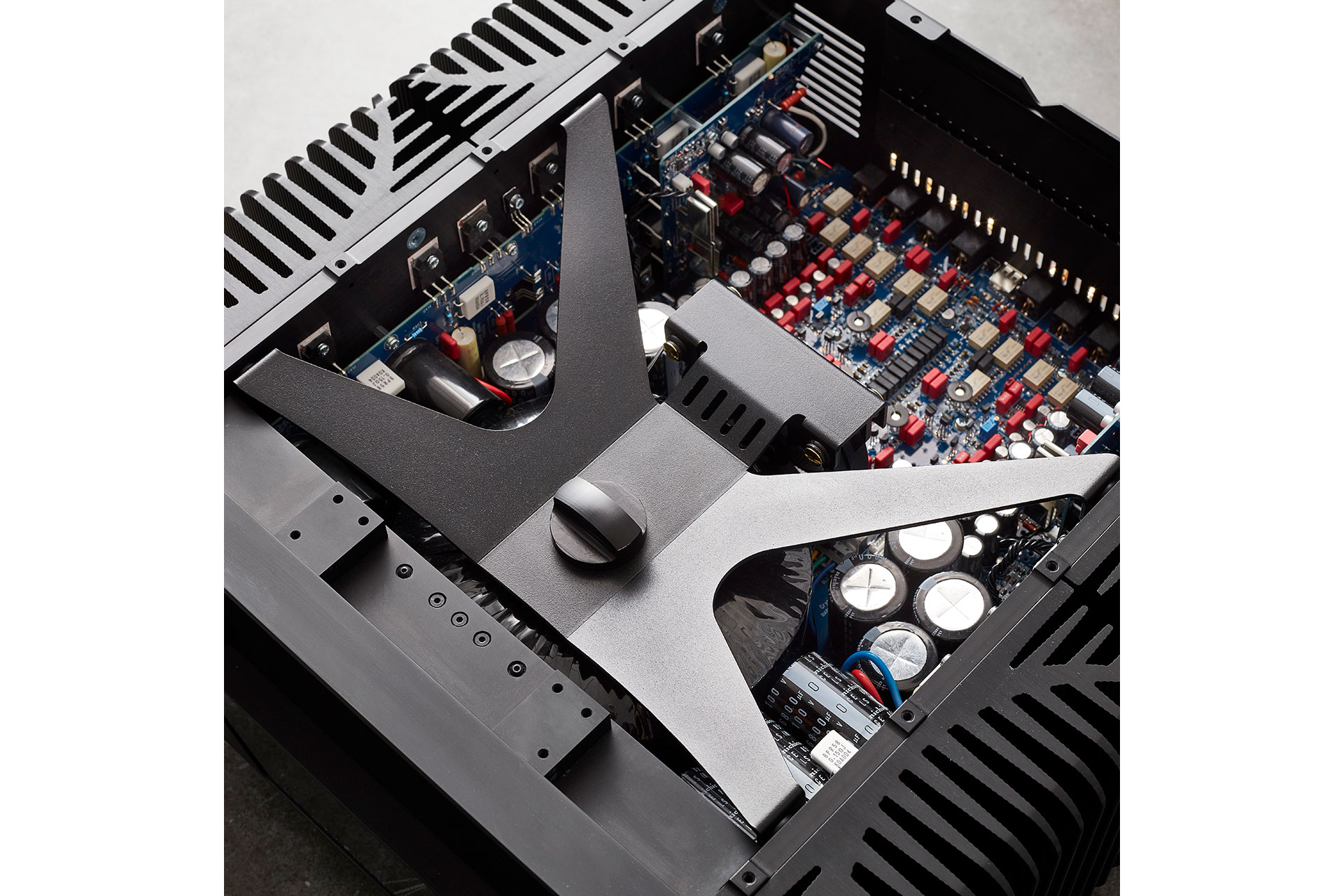 Gryphon's new $25000 Diablo 333 integrated amp