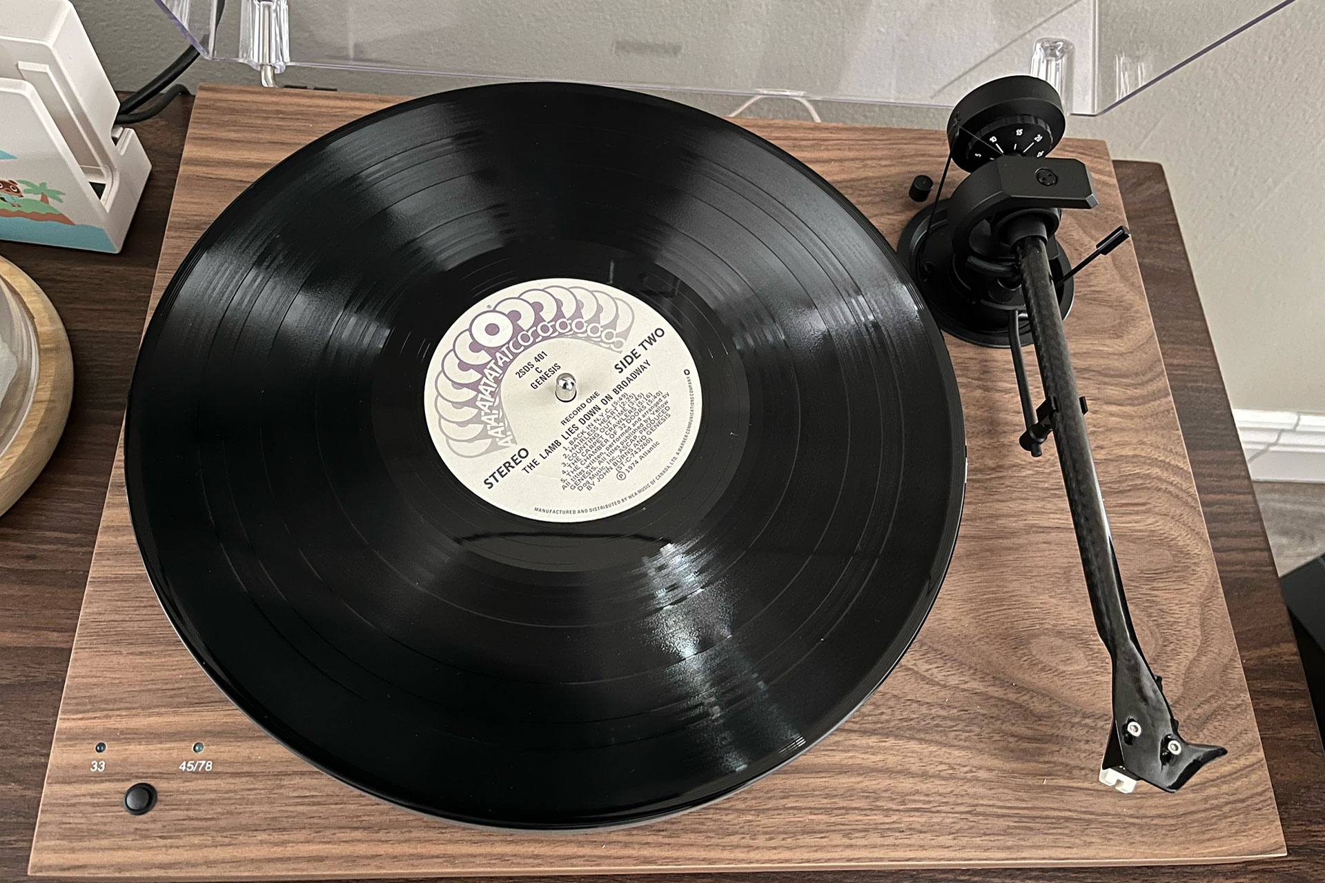 Pro-Ject X1 B Turntable Reviewed by Andrew Dewhirst