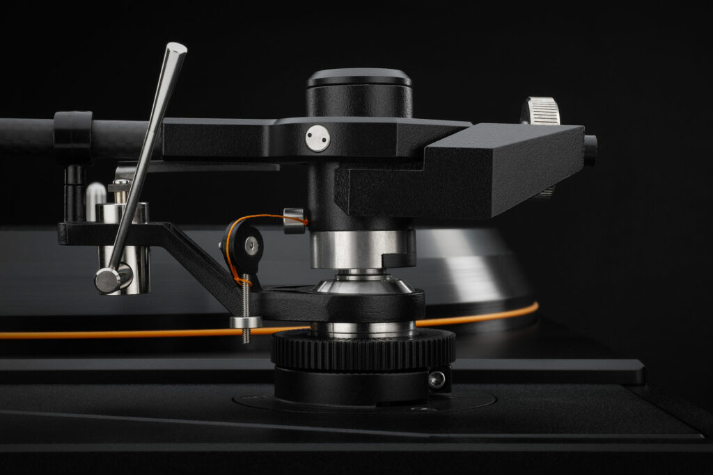 MoFi Electronics UltraDeck Turntable Reviewed - Future Audiophile Magazine
