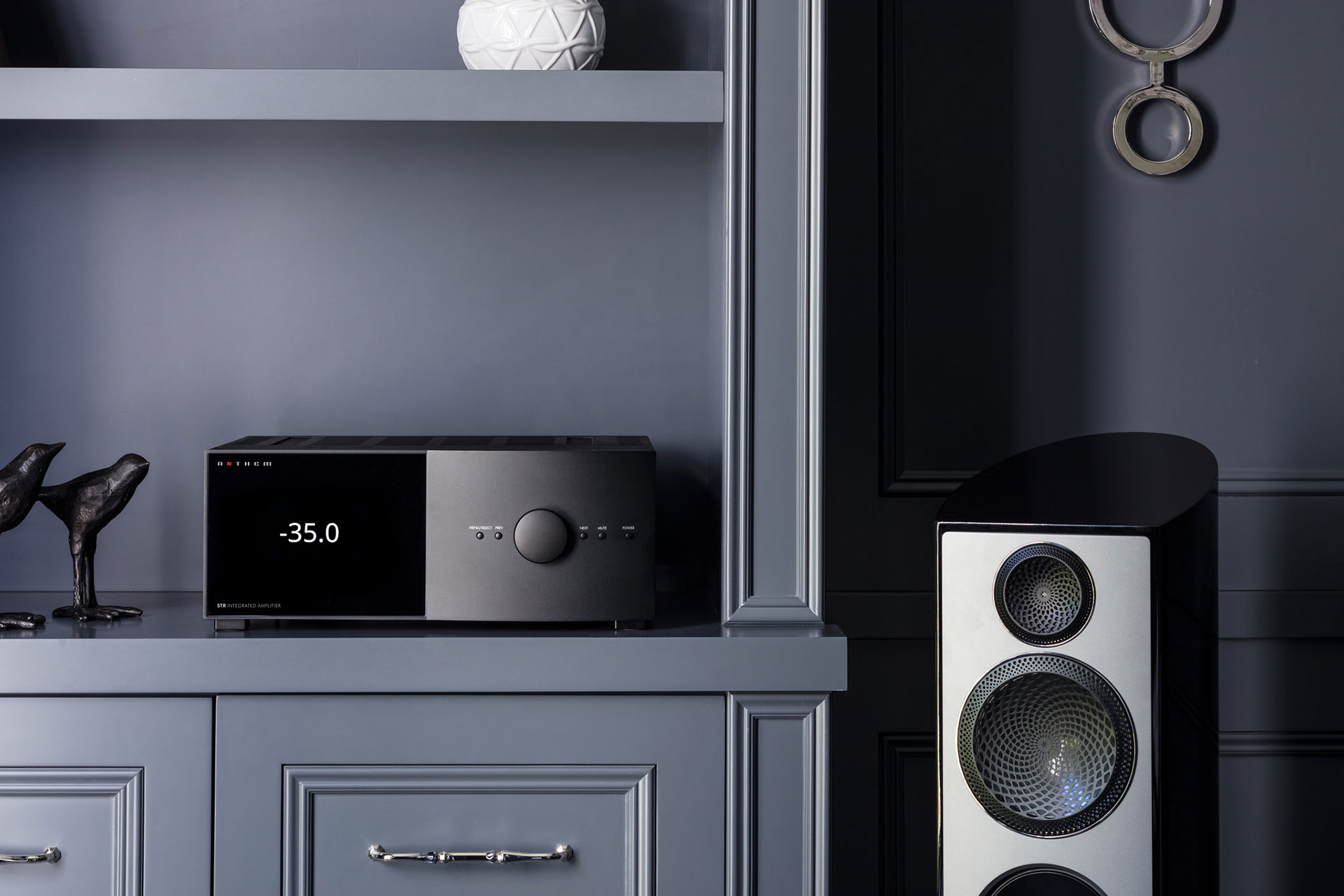 Anthem STR Integrated Amp Reviewed