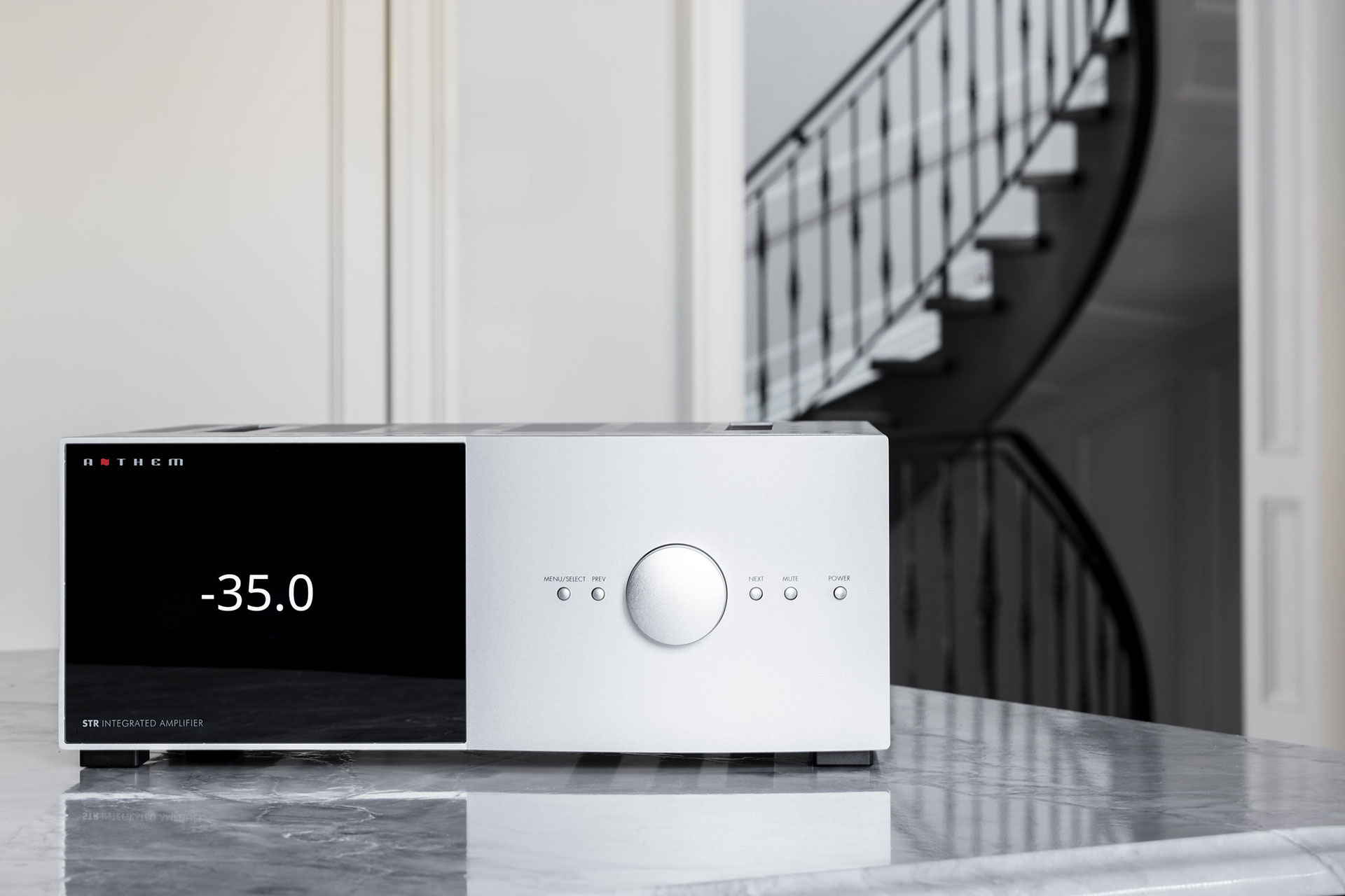 Anthem STR Integrated Amp Reviewed