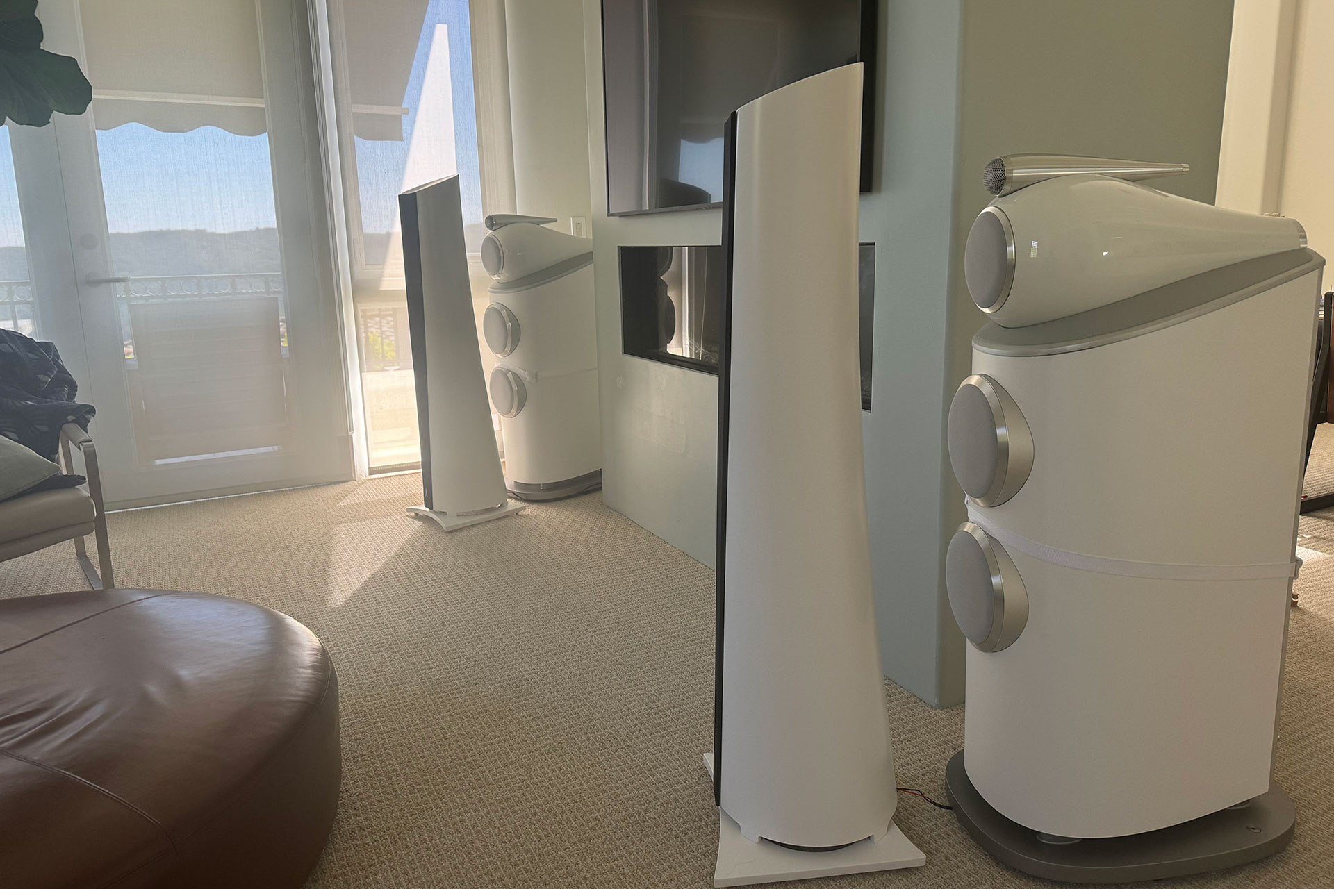 Estelon AURA Floorstanding Speakers Reviewed