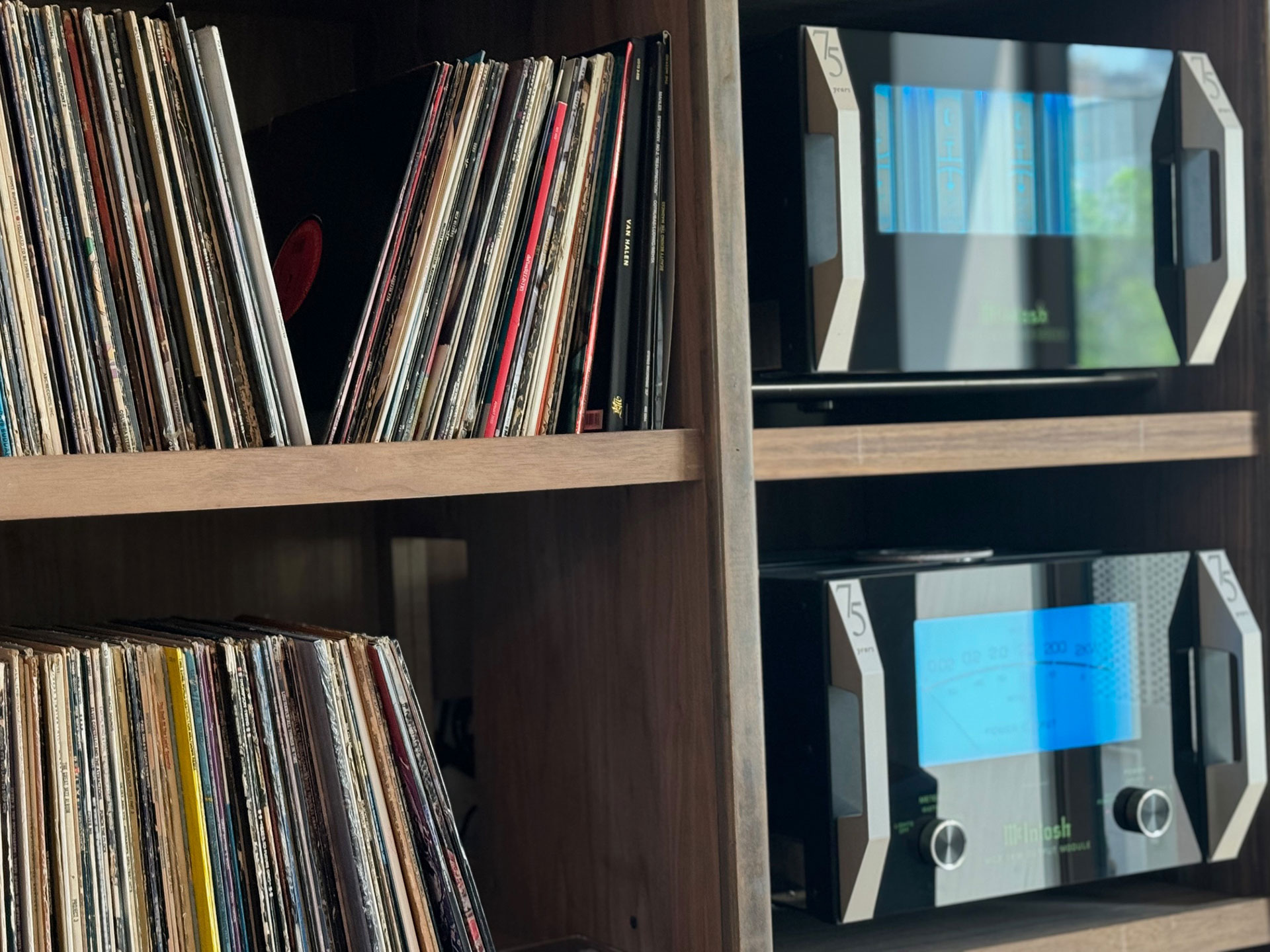How to buy a house with a good audiophile listening room