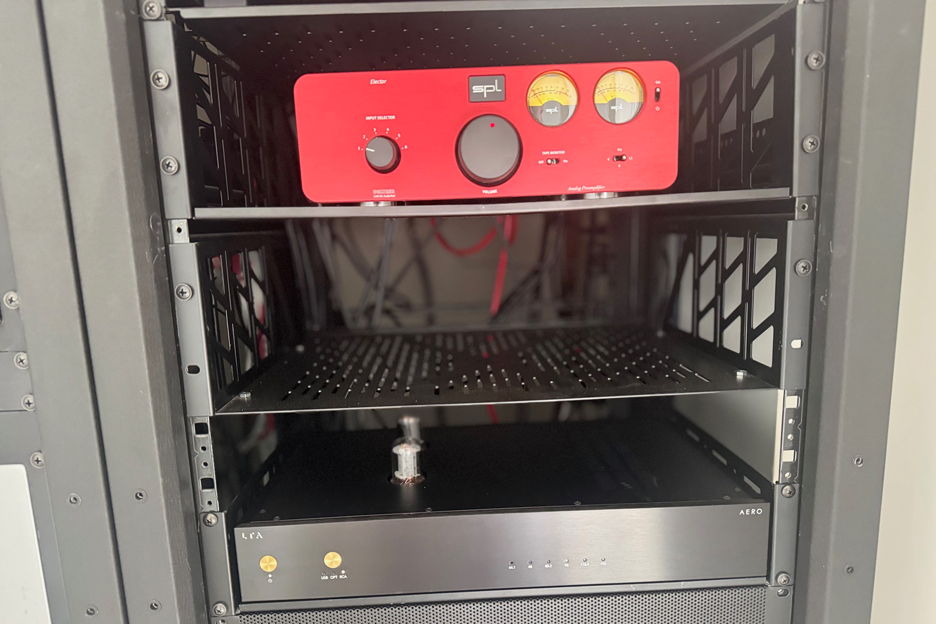 Linear Tube Audio Aero DAC Reviewed