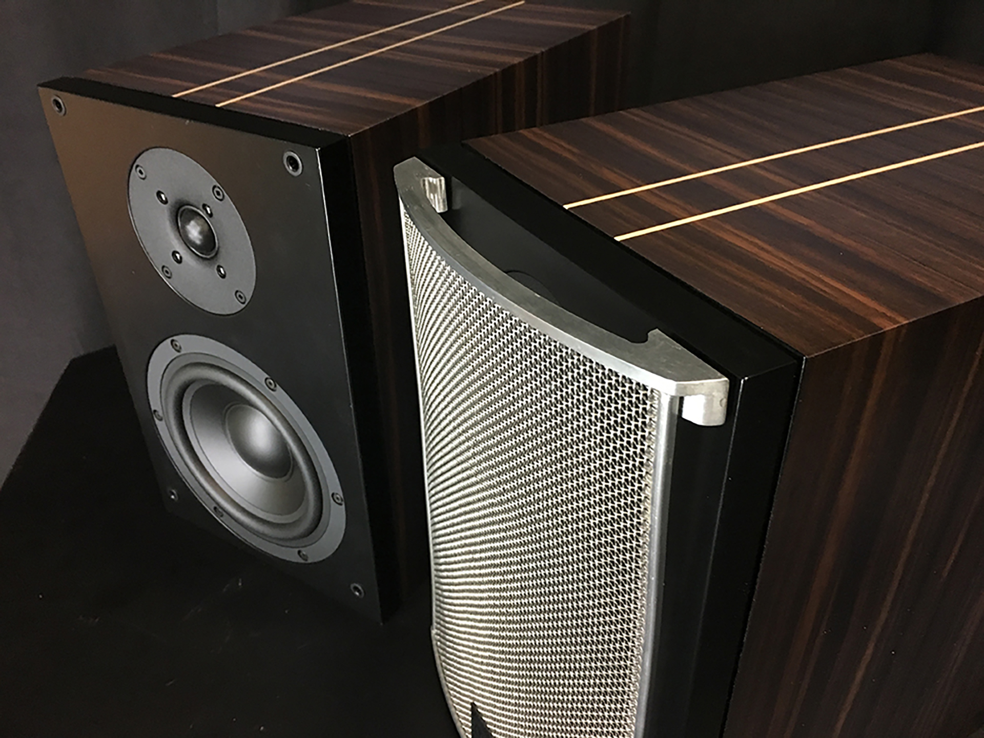 Studio Electric M4 Bookshelf Loudspeakers Reviewed