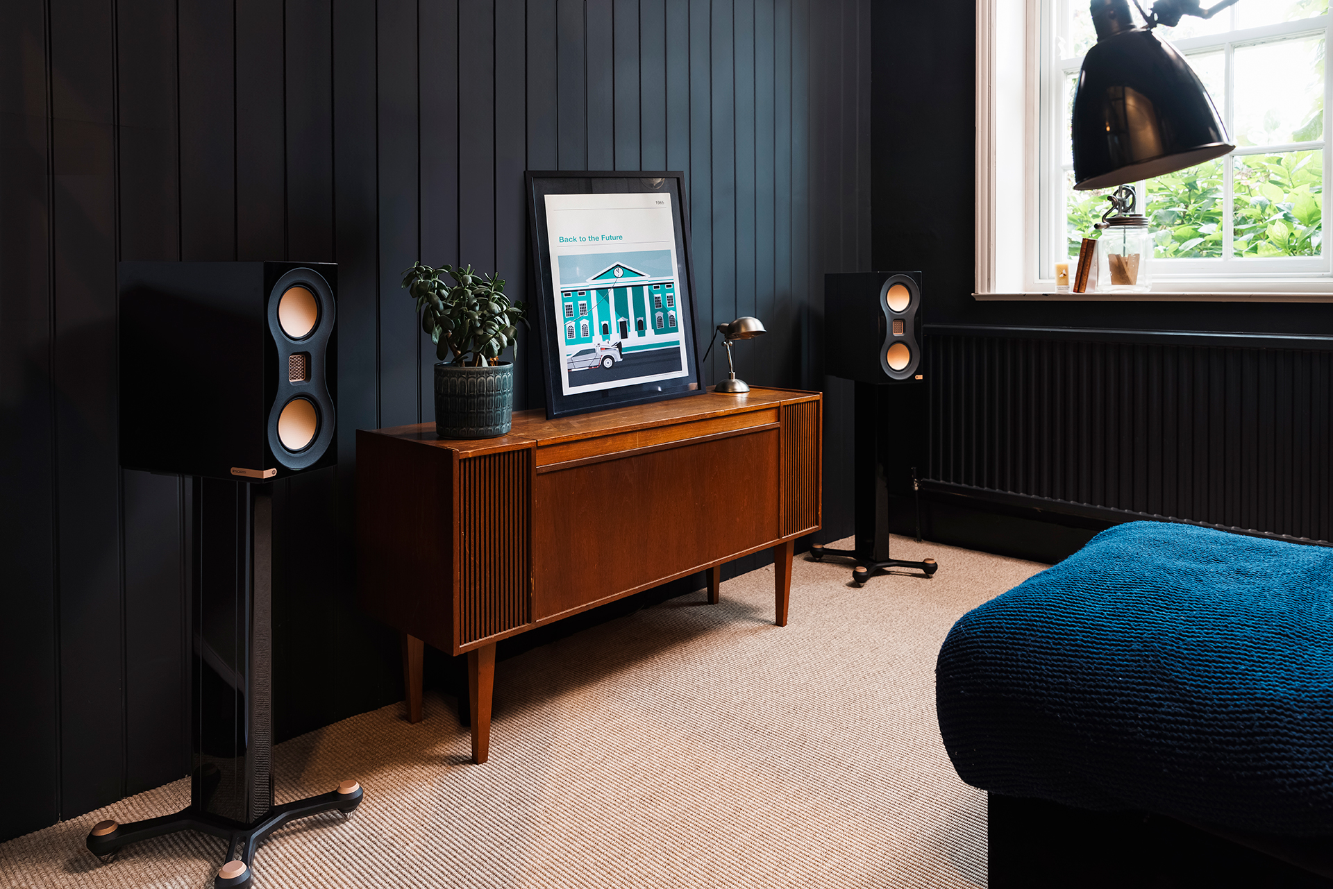 Monitor Audio Studio 89 Bookshelf Loudspeakers Reviewed